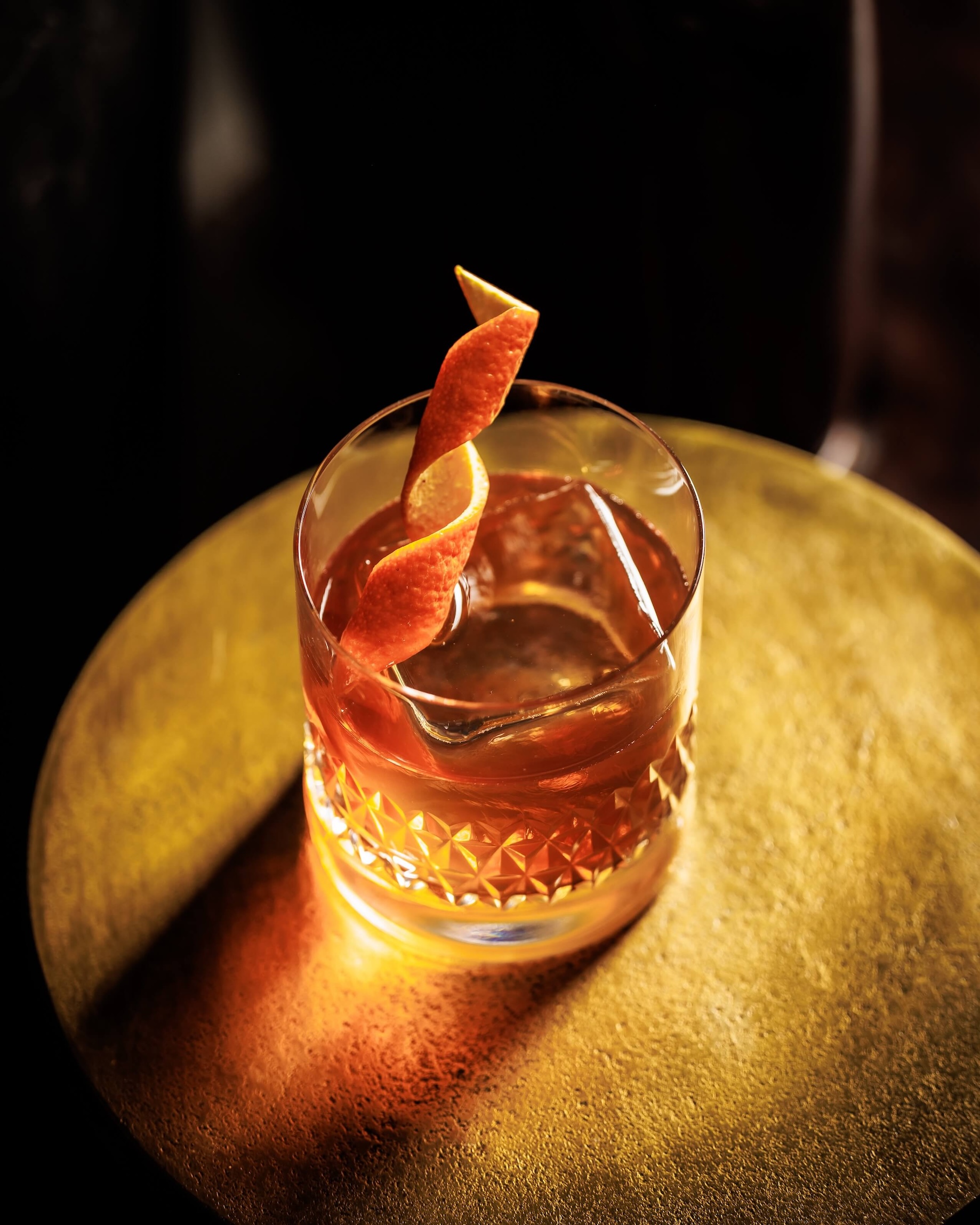 IceBlox Premium Craft Ice | Large Slow-Melting Cocktail Ice